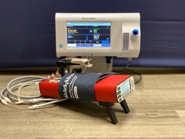 AccuSim Handheld with Optical Finger