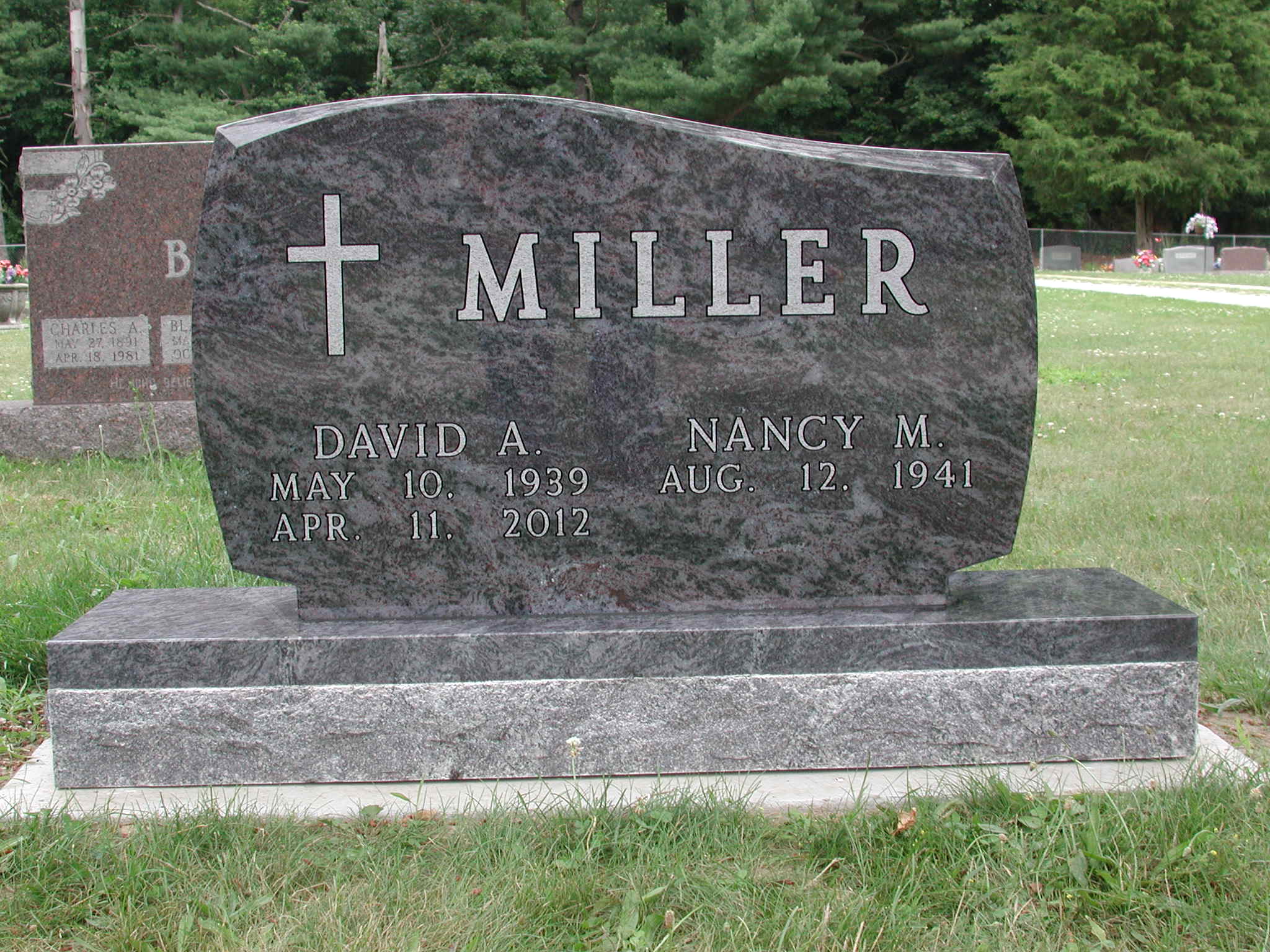 Eaton Monument Photo Gallery | Charlotte, MI