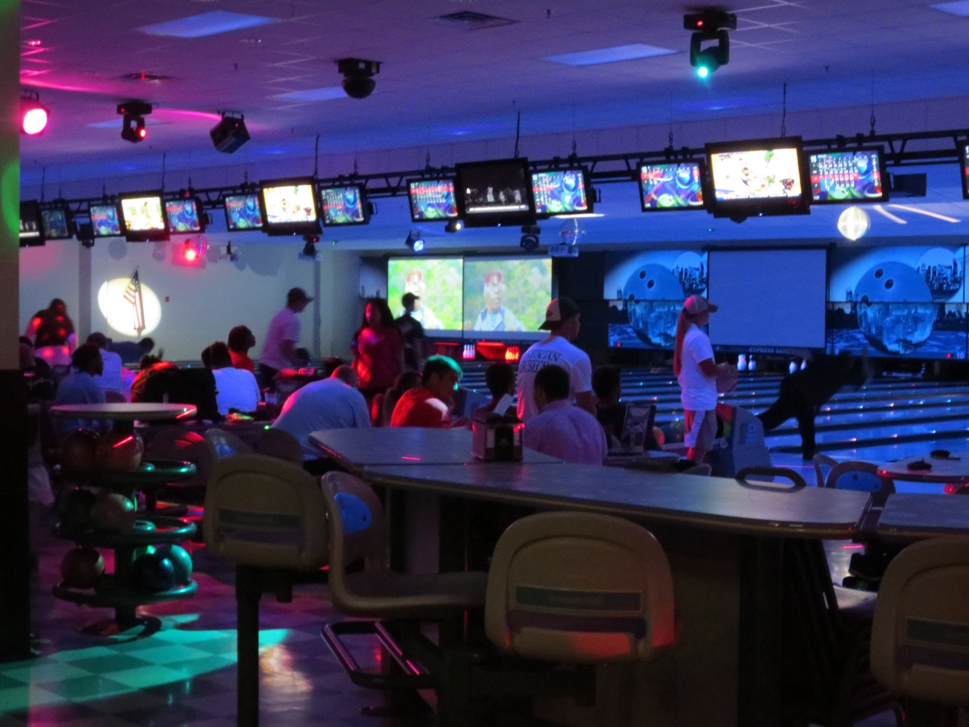 Bowling Center | Bowling Leagues | D'Iberville, MS