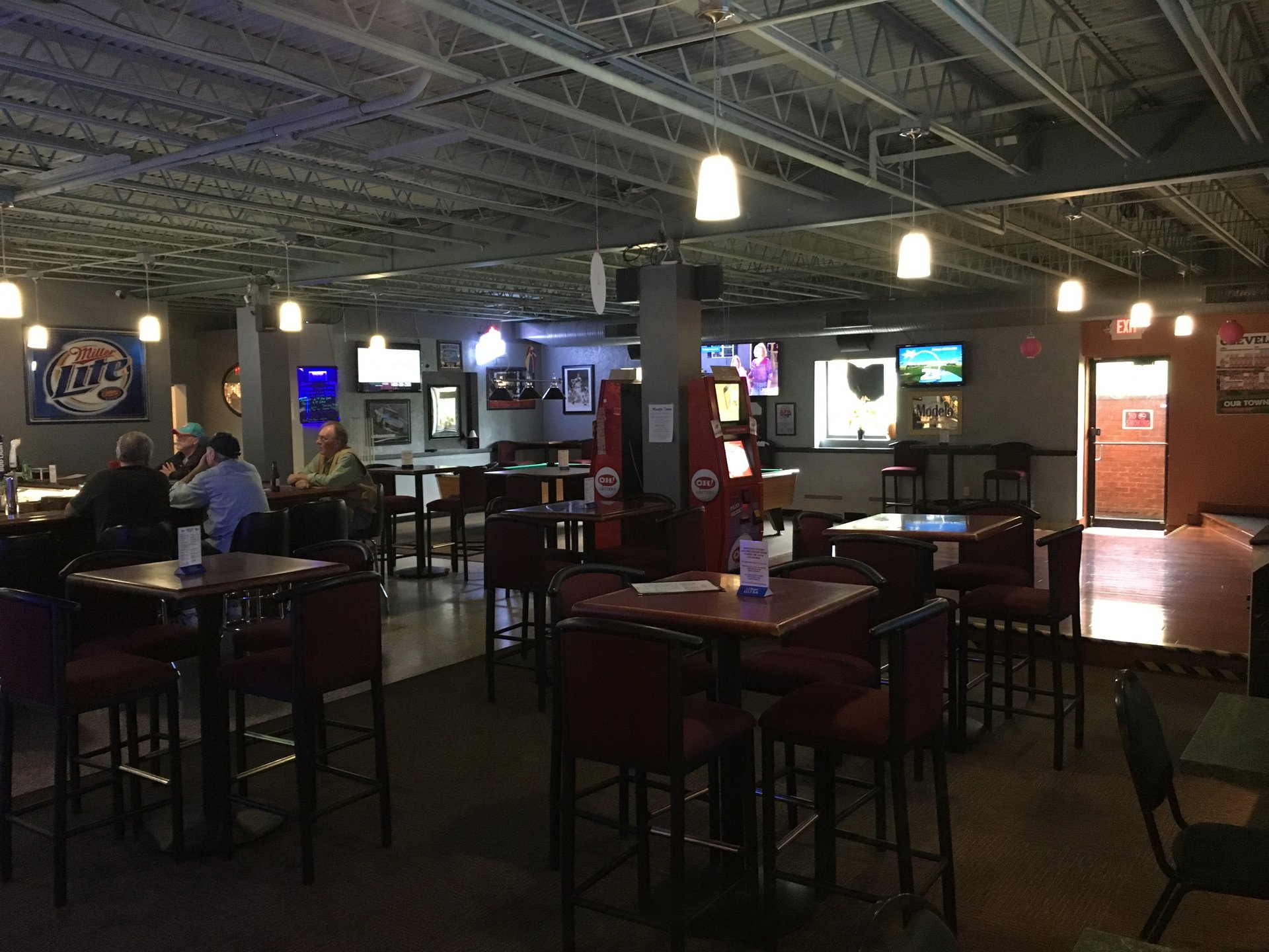 Moonlite Tavern Photo Gallery | Parma, OH