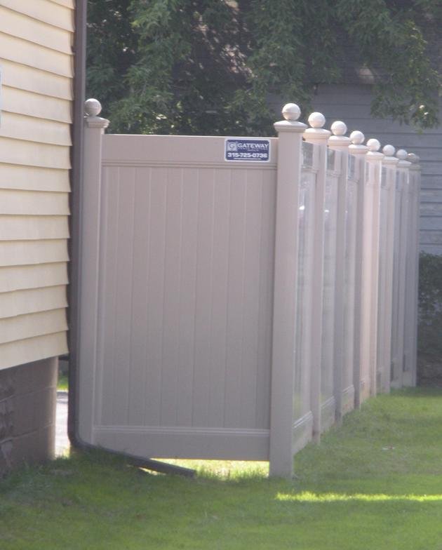 Gateway Fence Systems Vinyl Fence | Clinton, NY