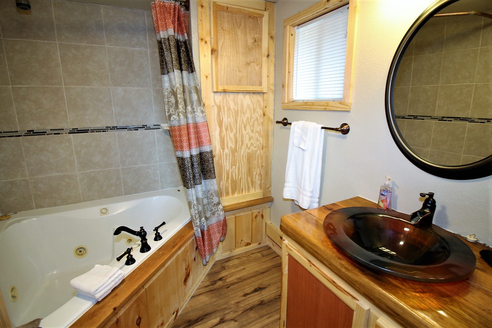 CABINS