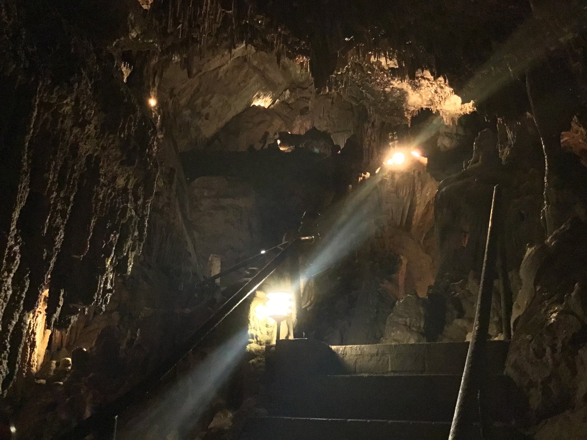 Dixie Caverns | Cavern Tours and Antique Sales | Salem, VA