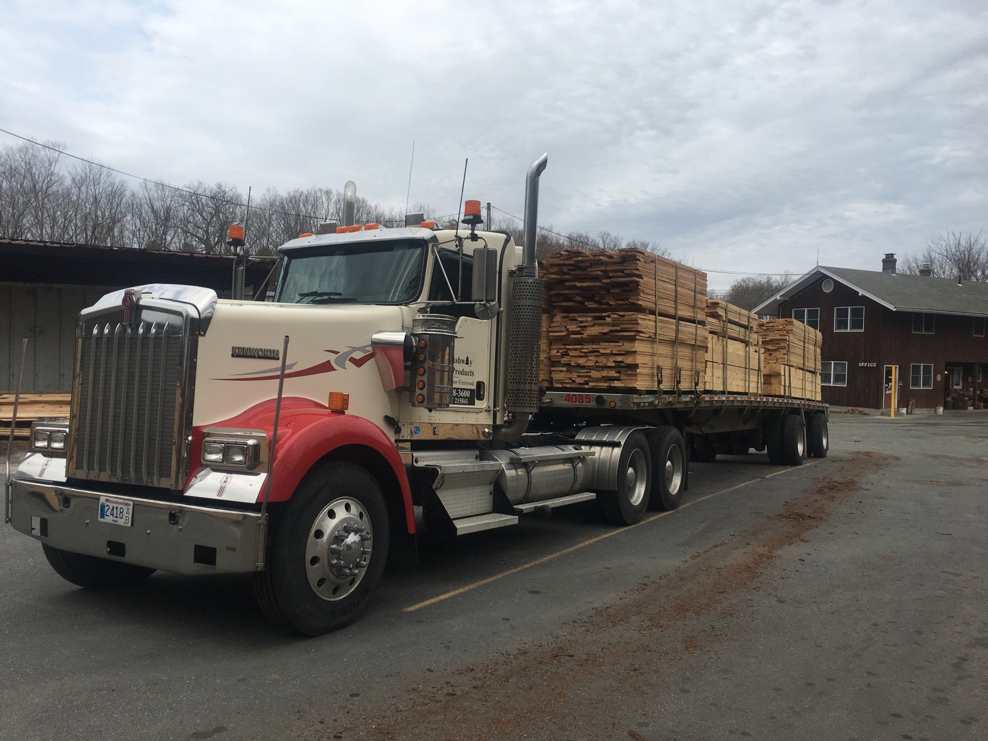 Lashway Forest Products | Timber | Haydenville, MA
