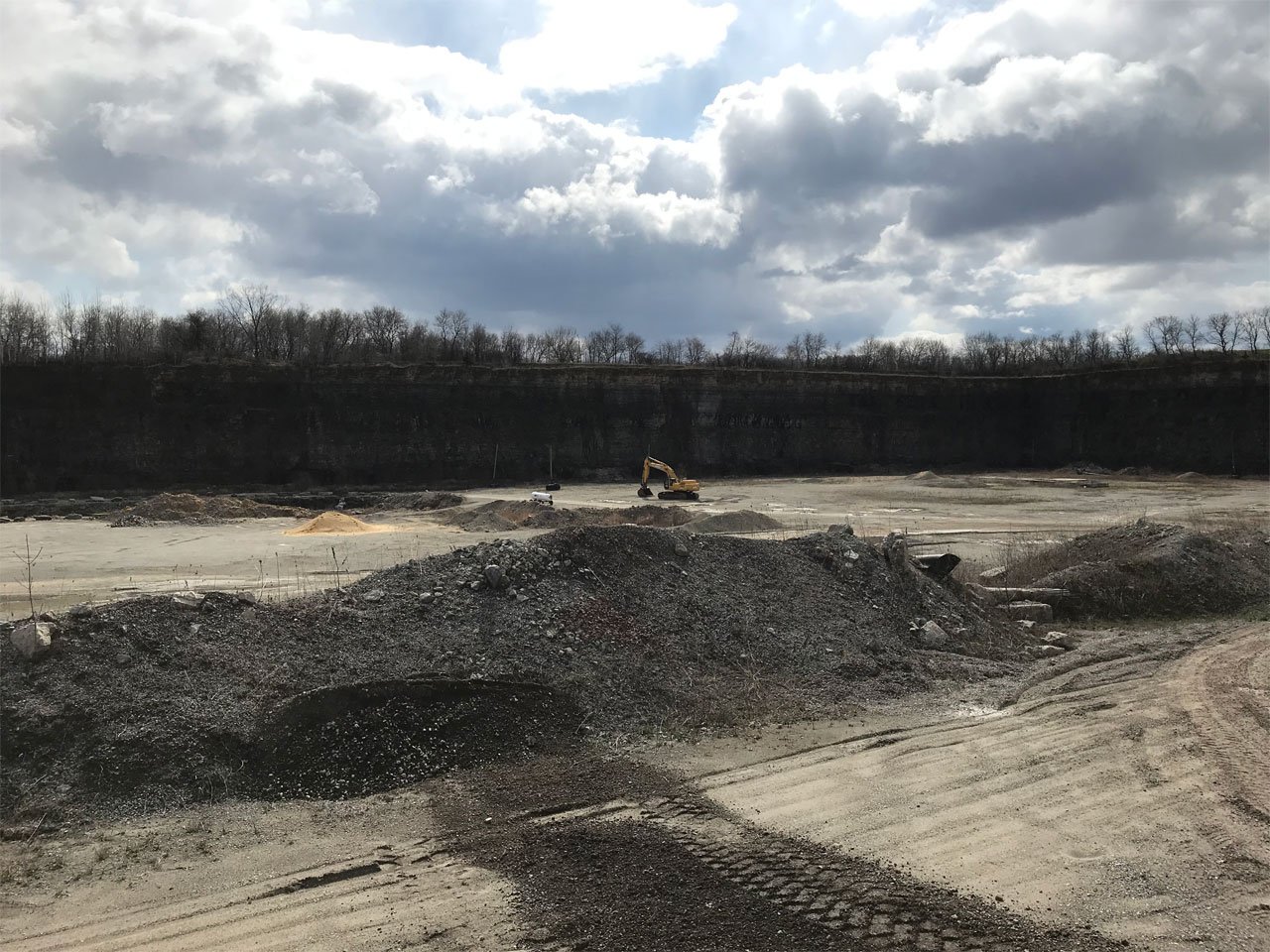 Limestone Quarry | Quarry Materials | Watertown, WI