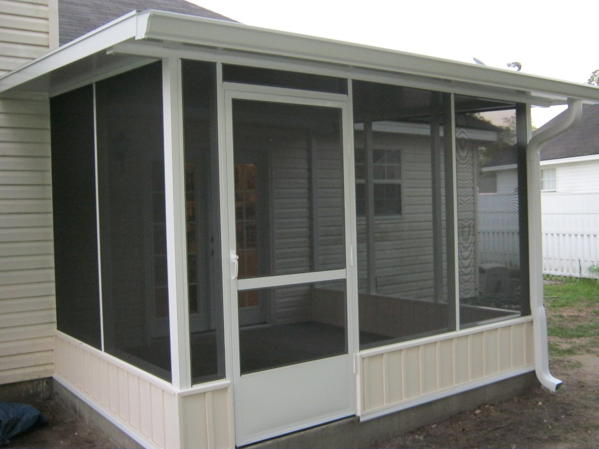 Screen Room Enclosures Brunswick, GA | Hinesville, GA