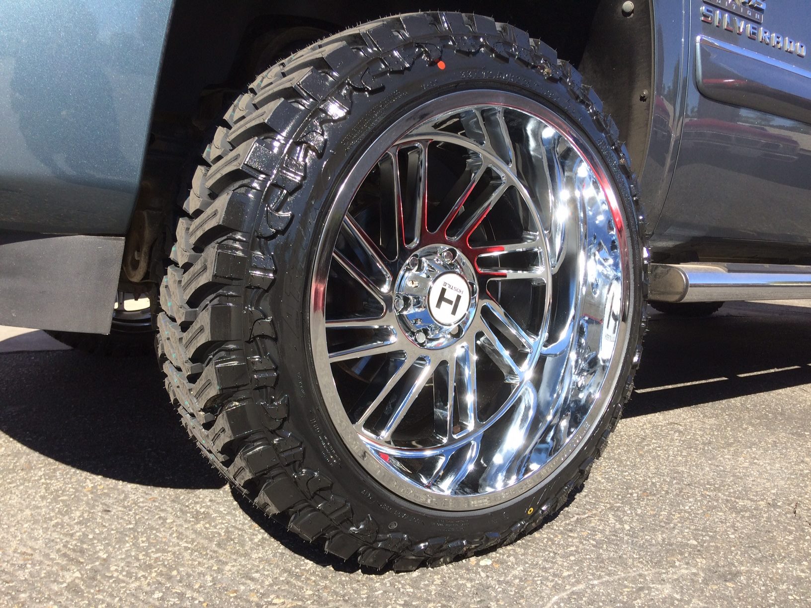 A J Wheels & Tires Photo Gallery | Ontario, CA
