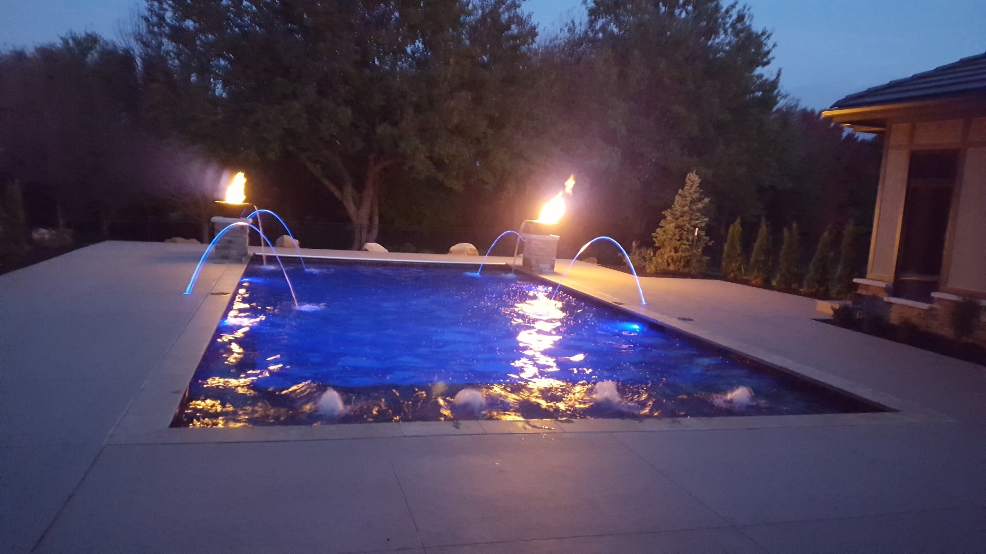 Midwest Custom Pools Photo Gallery | Lawrence, KS