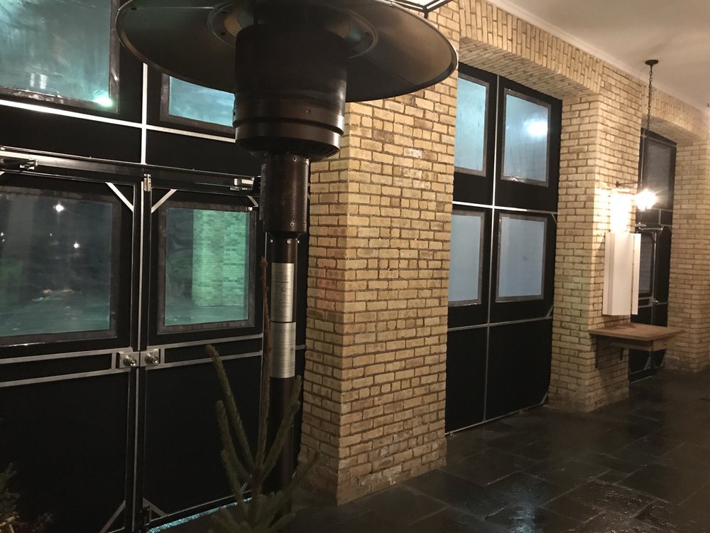 Vestibules | Airlocks | Highland Park, IL