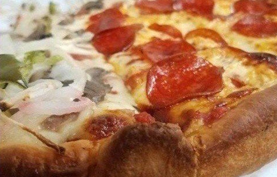 Geo's Pizza Inc. | Pizza Restaurant | Chicago, IL