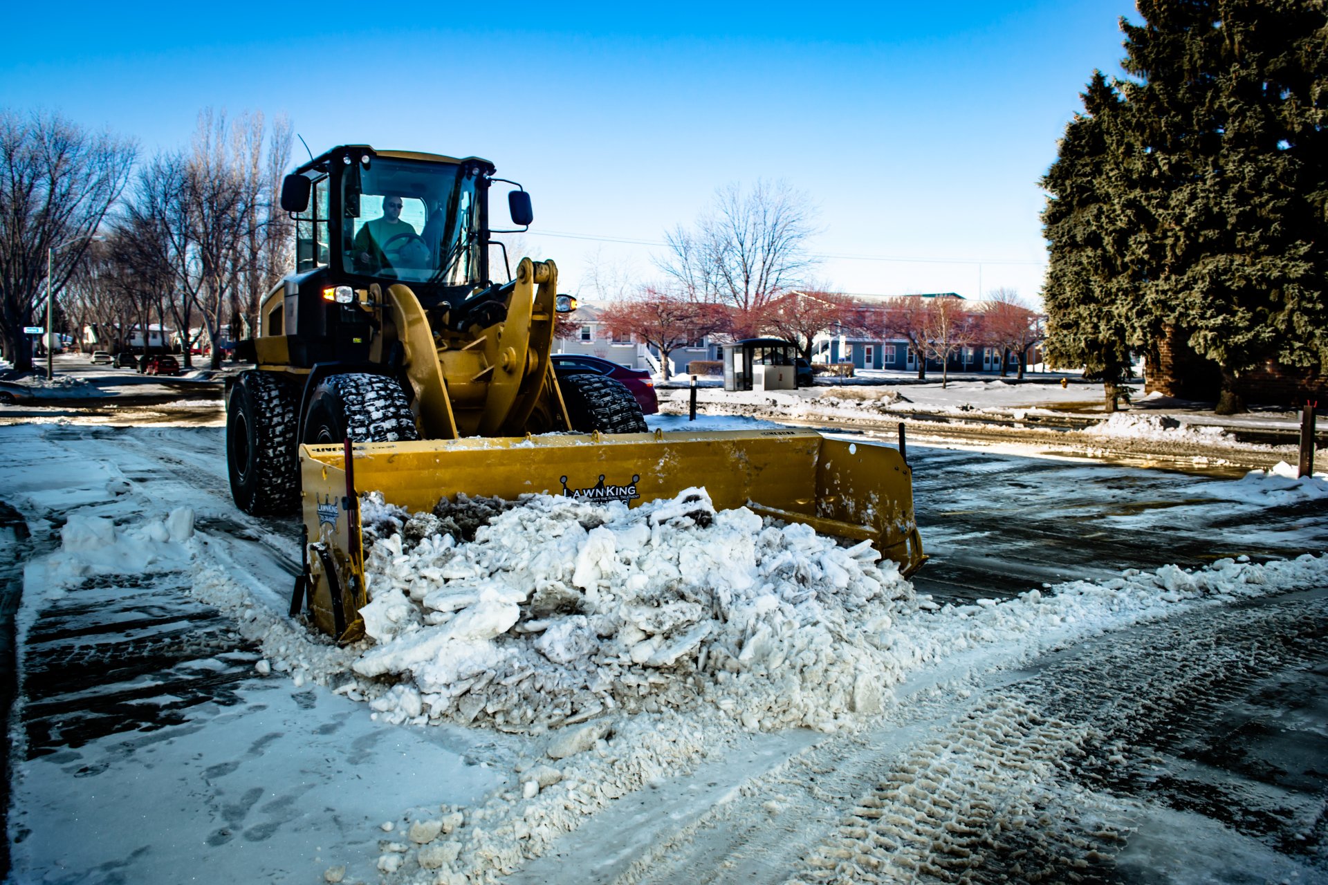 Lawn Care Landscaping & Snow Removal Services in Grand Forks
