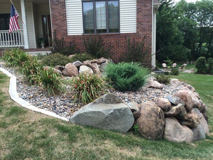 Solid Rock Landscaping Retaining Walls | Portfolio | West Des Moines