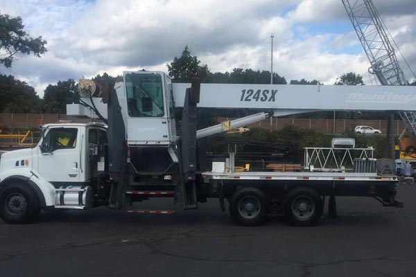 Summit Crane Co. Inc | Crane Rentals | Plainville, CT