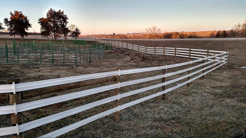 Farm Fence | Vinyl Rail Fence | Atlantic, IA