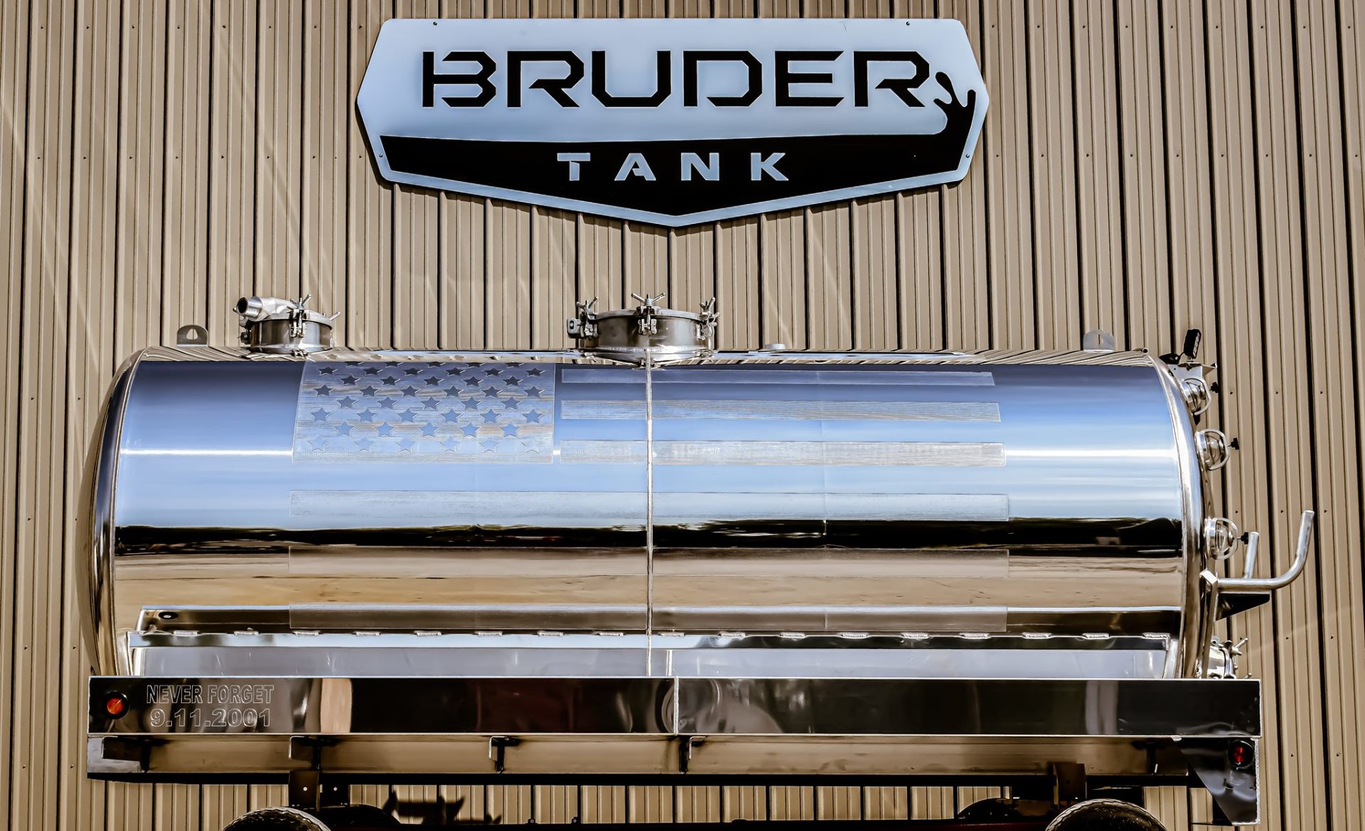 Bruder Tank Gallery | Sullivan, IL