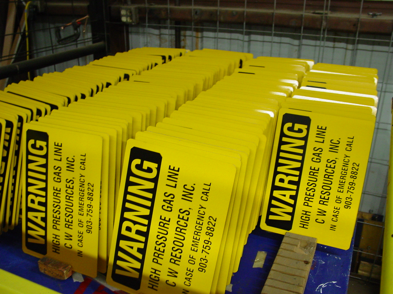 Rick Signs | Vehicle Graphics | Oilfield Signs | Custom Signs| Longview, TX