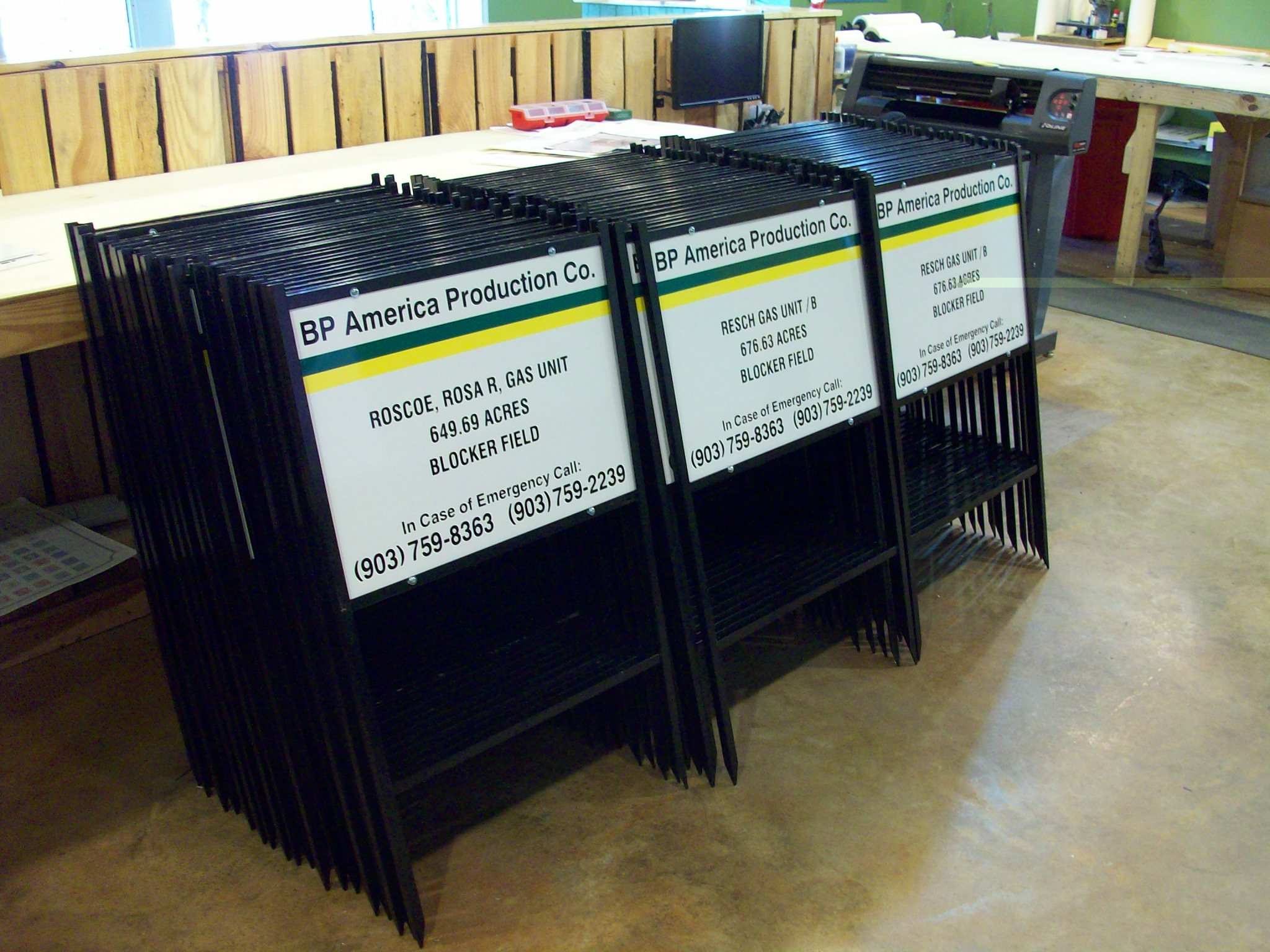 Rick Signs | Vehicle Graphics | Oilfield Signs | Custom Signs| Longview, TX