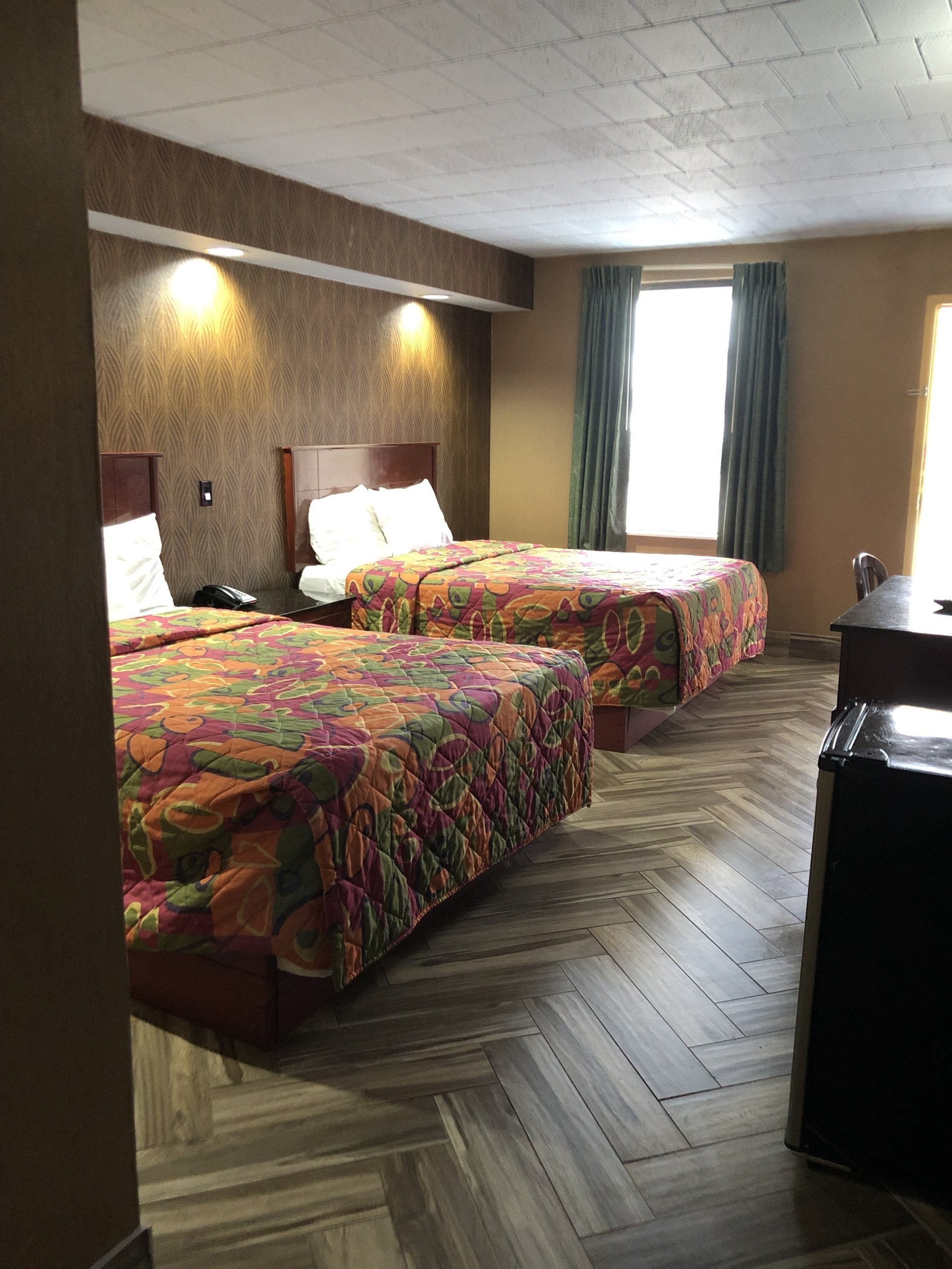 Motel Rooms | Motel Accommodations | South Hackensack, NJ