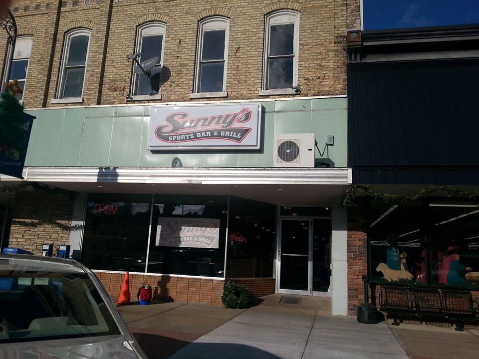 SUNNY'S SPORTS BAR & GRILL | Restaurant | Reed City, MI