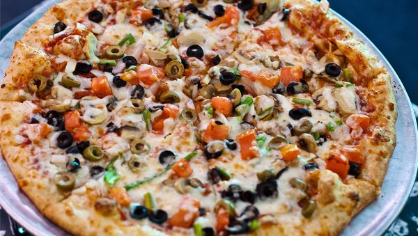 Gooey's Pizza | Pizza Restaurant | Jesup, GA