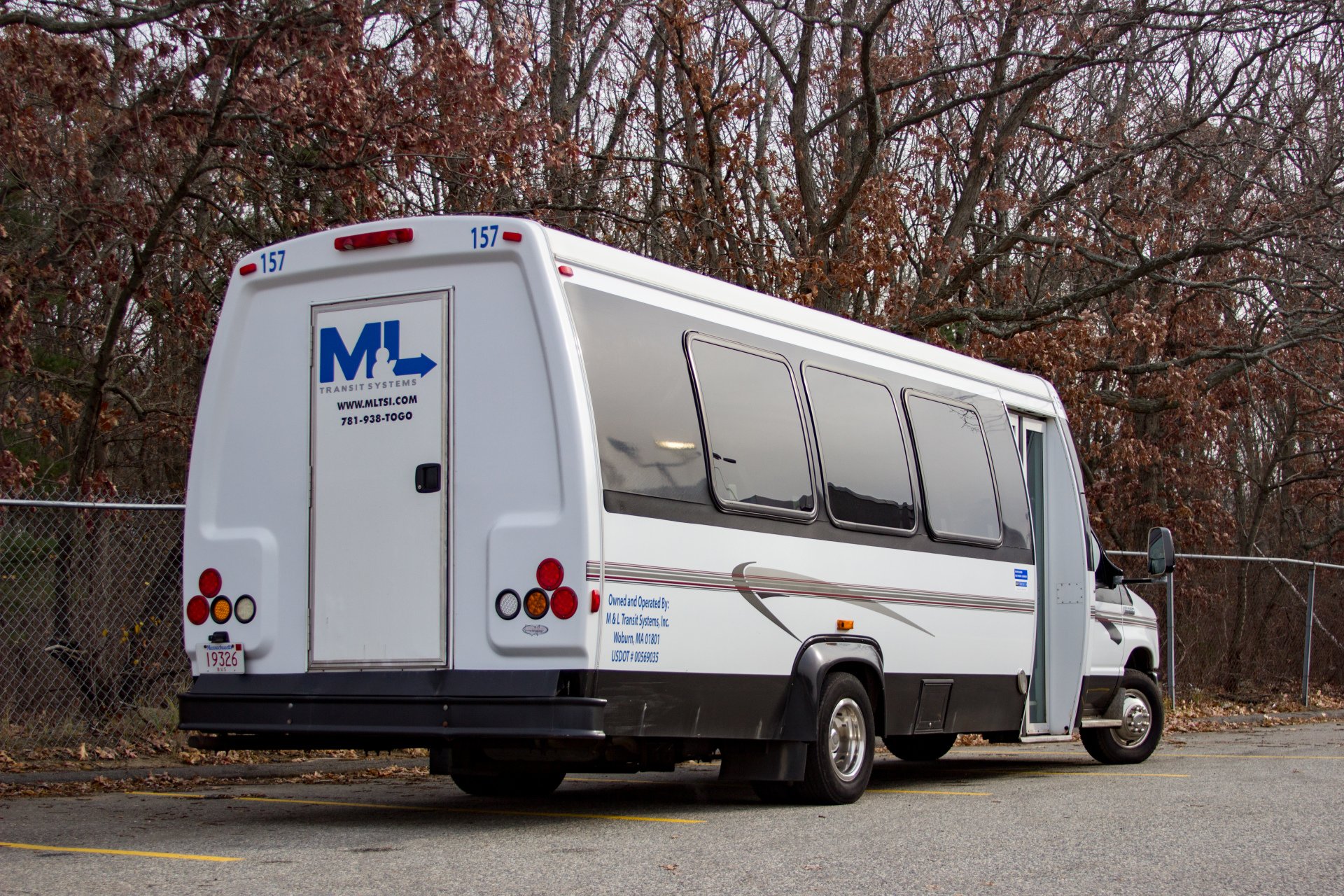 M & L Transit Systems Inc 24-Passenger Mini Coach, New England, MA, NH