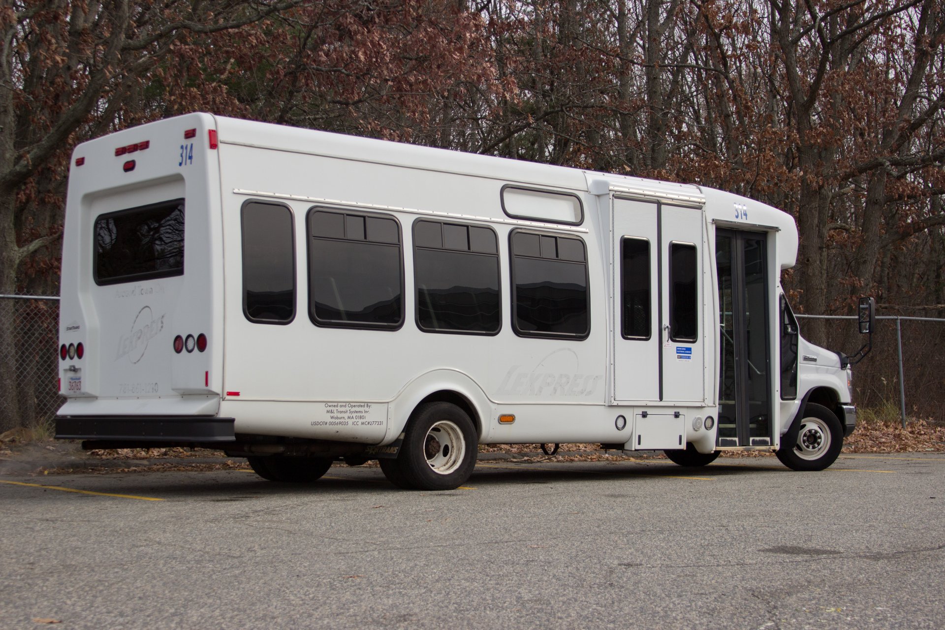 M & L Transit Systems Inc 23 PX Mini Coach, New England, MA, NH, CT, RI