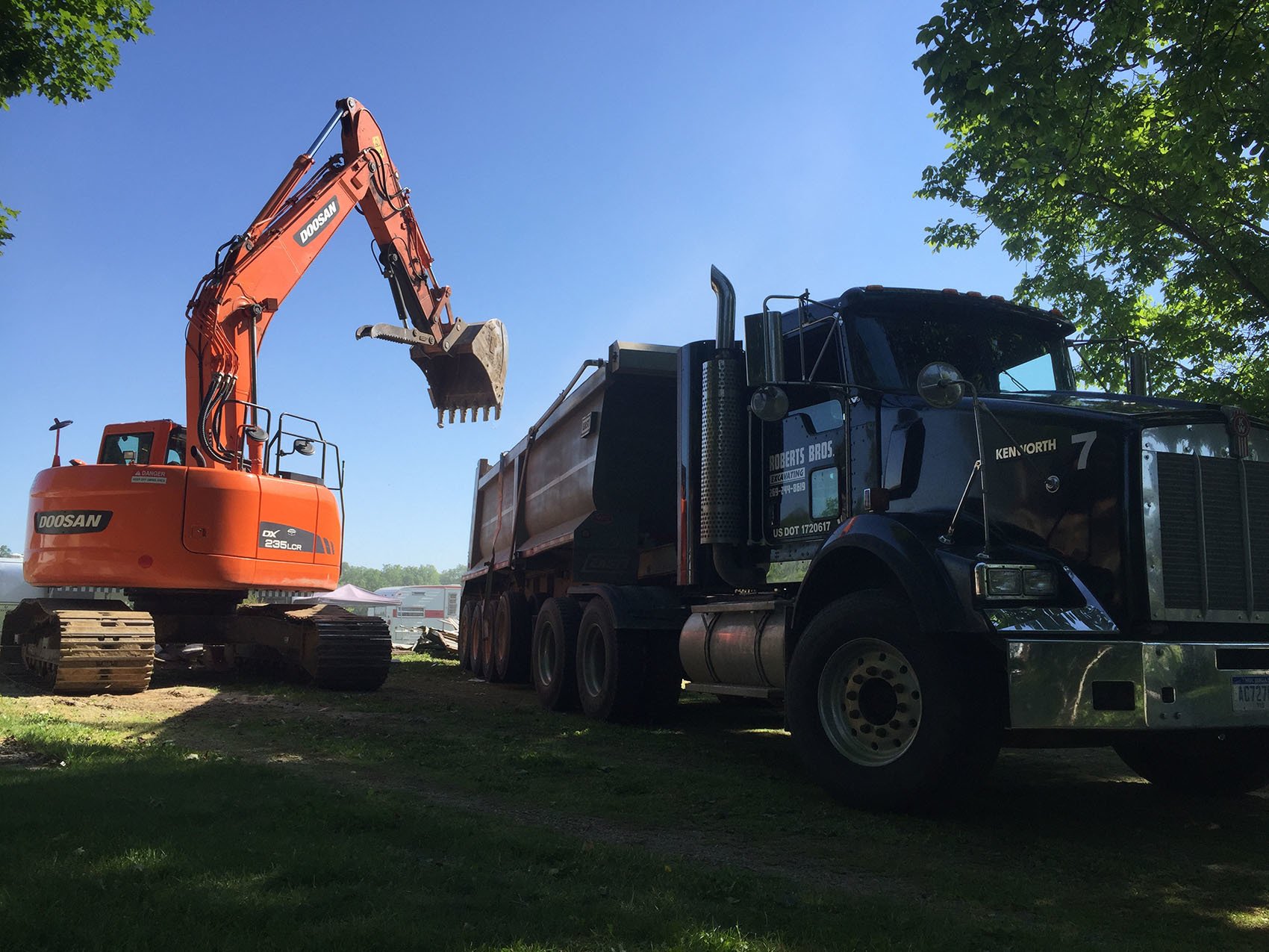 Roberts Bros Excavating Inc. Gallery | Three Rivers, MI