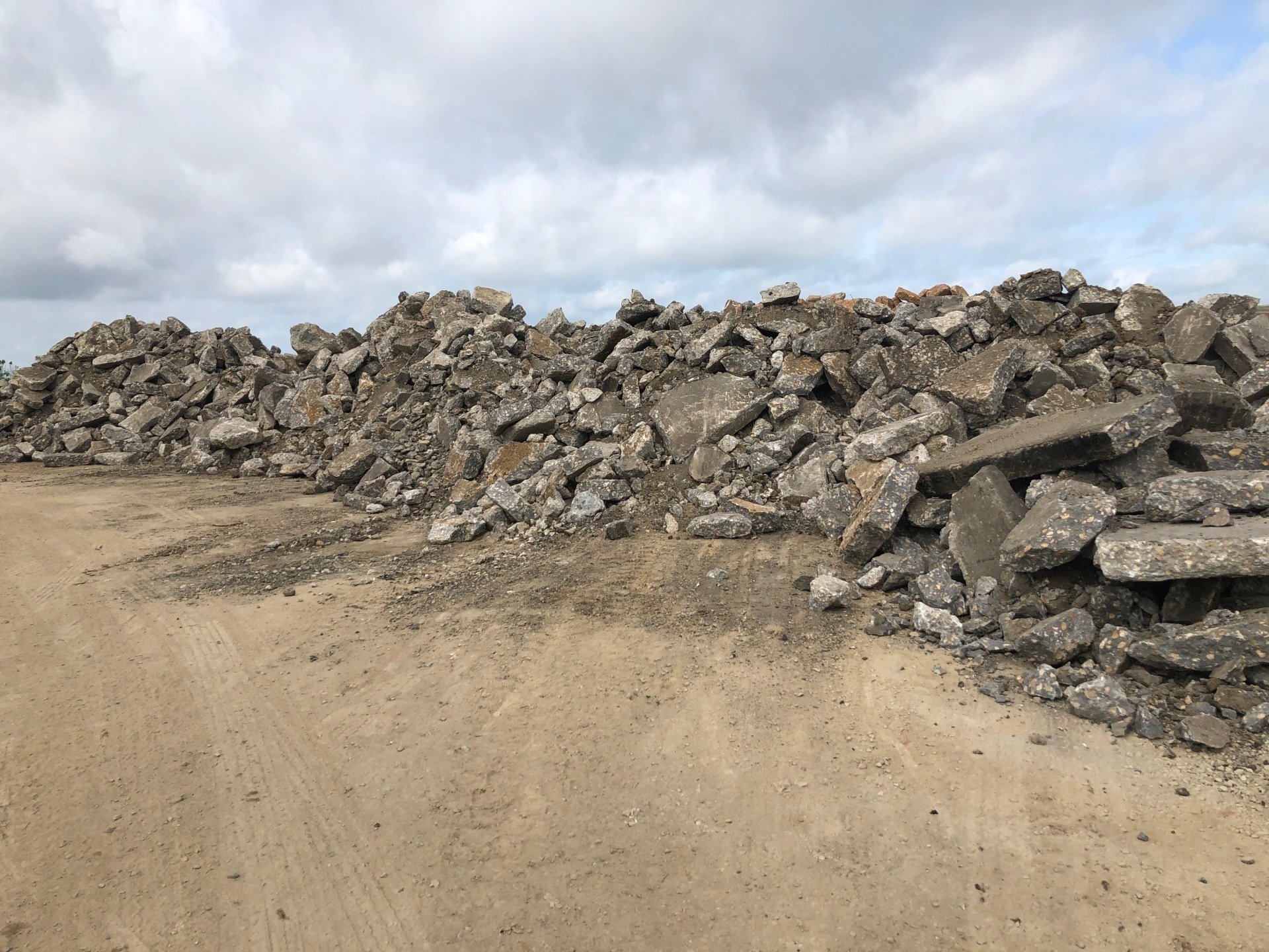 Rainwater Topsoil & Recycled Concrete | Mulch | Lorton, VA