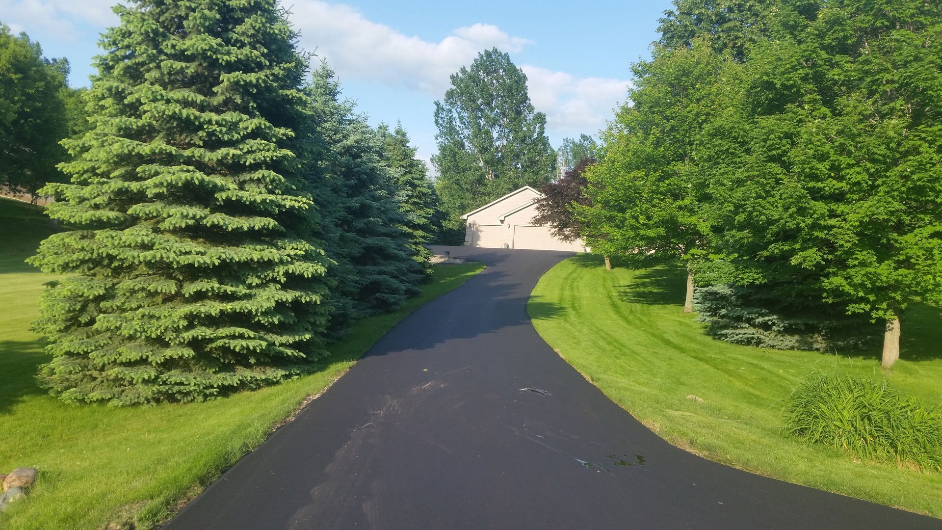 JBT Blacktopping Gallery | Shakopee, MN