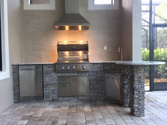 L-Shaped Outdoor Kitchens & Ideas | HL Posey Builders