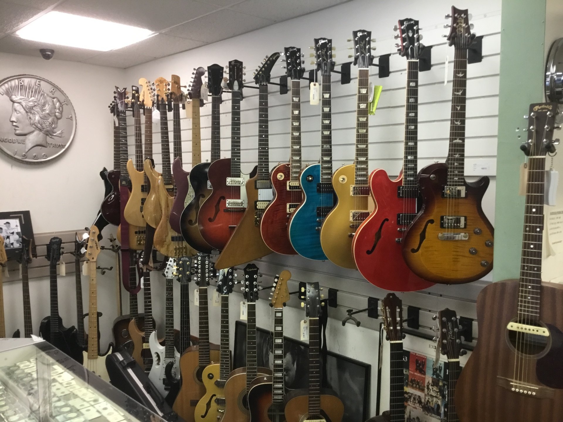 Monster Pawn Springfield Inc | Pawn Services | Springfield, IL