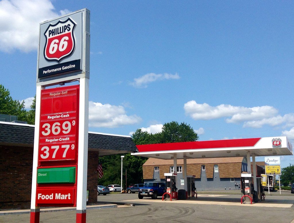 Fuel Stations | Corporate Branding | Jonesboro, AR