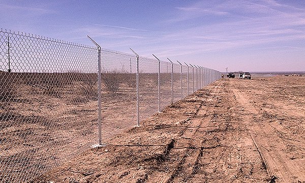 Moore Fence Co | Fence Contractors | Perris, CA