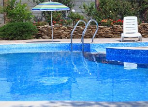Del Val Pool Maintenance | Pool Services | Pennsauken, NJ