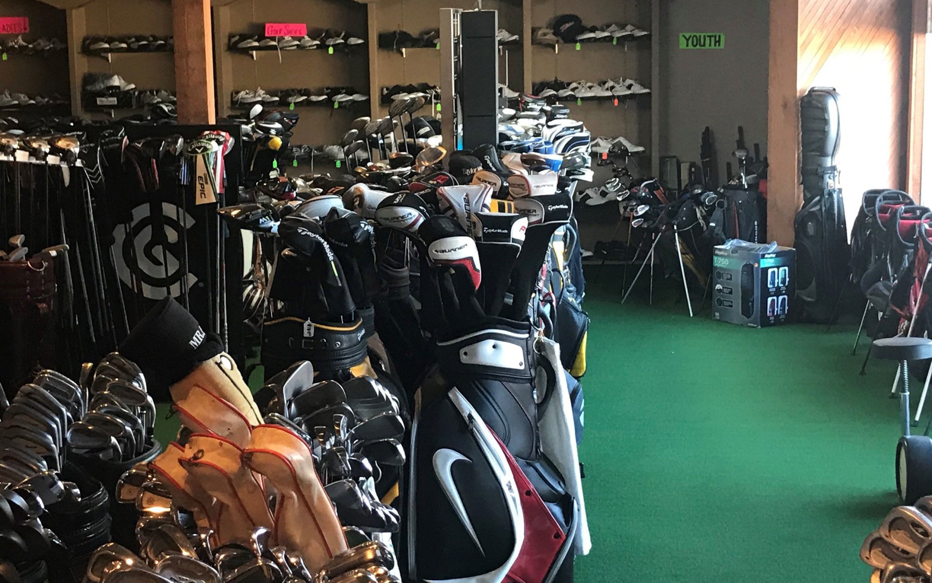 Franks Golf Clubs | Golf Accessories | Kansas City, KS